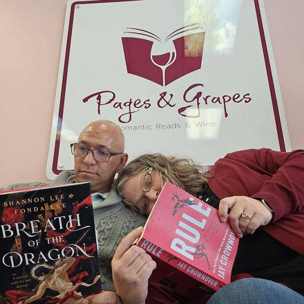 Class Project Inspires SNHU Grad to Open a Romance Bookstore