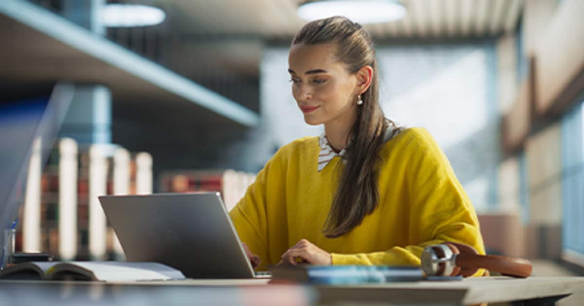 Are Online Master’s Degrees Respected? | SNHU