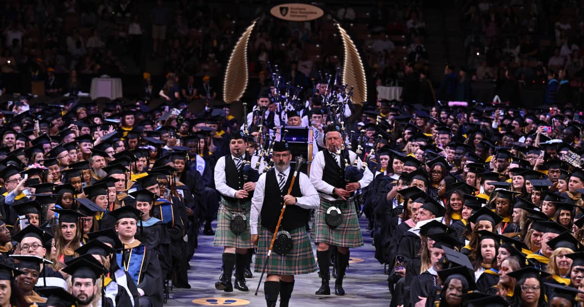 SNHU Celebrates Largest Fall Commencement