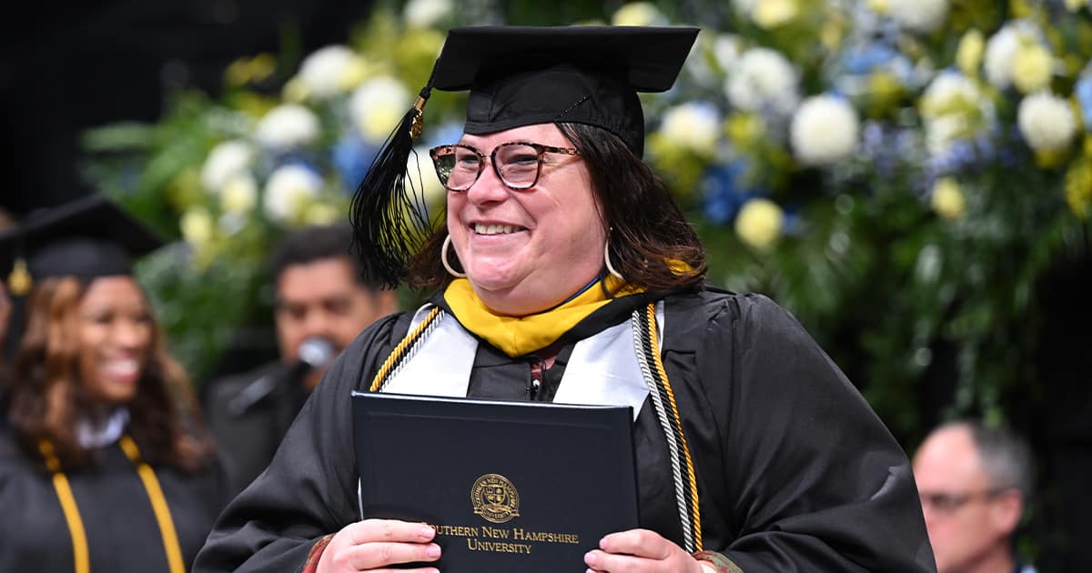 How Many Credits Do You Need to Graduate College? | SNHU