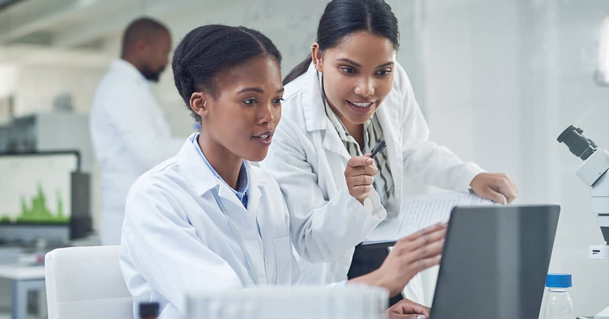 Examples of Jobs With a Health Science Degree | SNHU